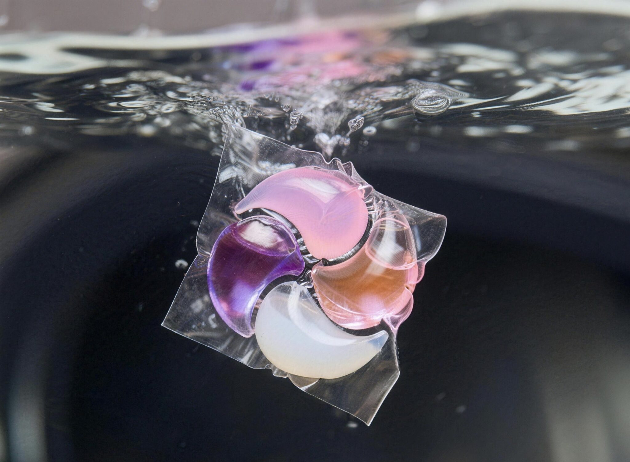 Giving detergent pods an ultra-long shelf life with better material ...